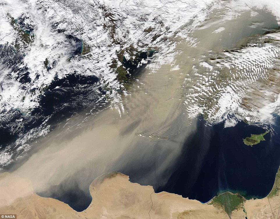 Sandstorm sweeps across Israel, Palestine, Lebanon and Egypt — Earth ...