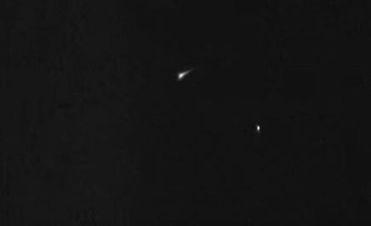 Bright meteor streaks over Black Sea near Ukraine -- Fire in the Sky ...