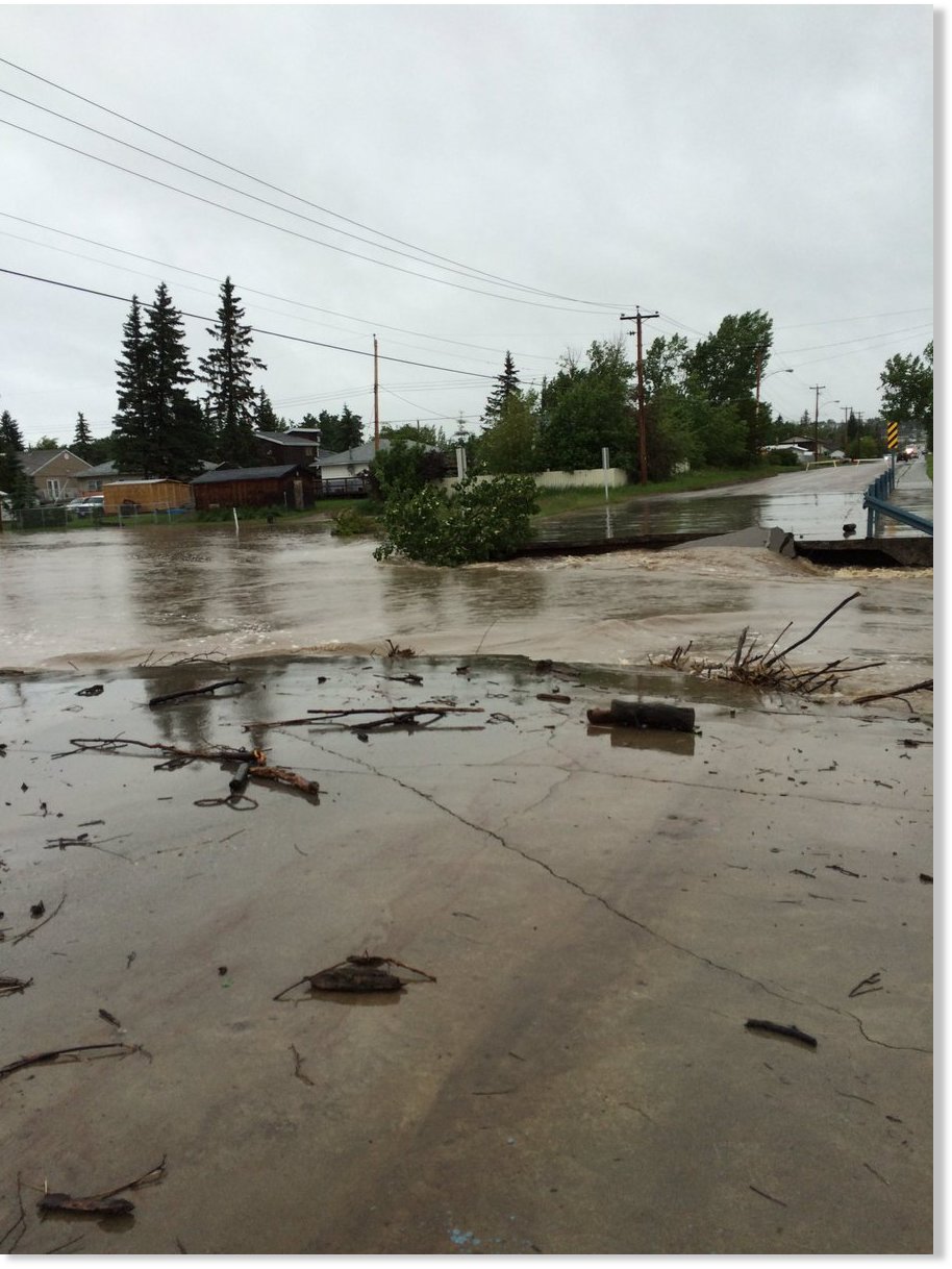 Floods destroy roads and force evacuations in British Columbia, Canada ...