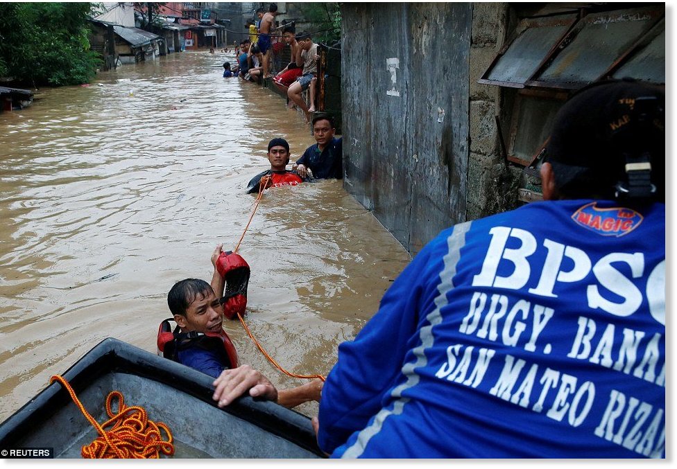 5 dead and 50,000 displaced following floods in Manila, Central Luzon ...