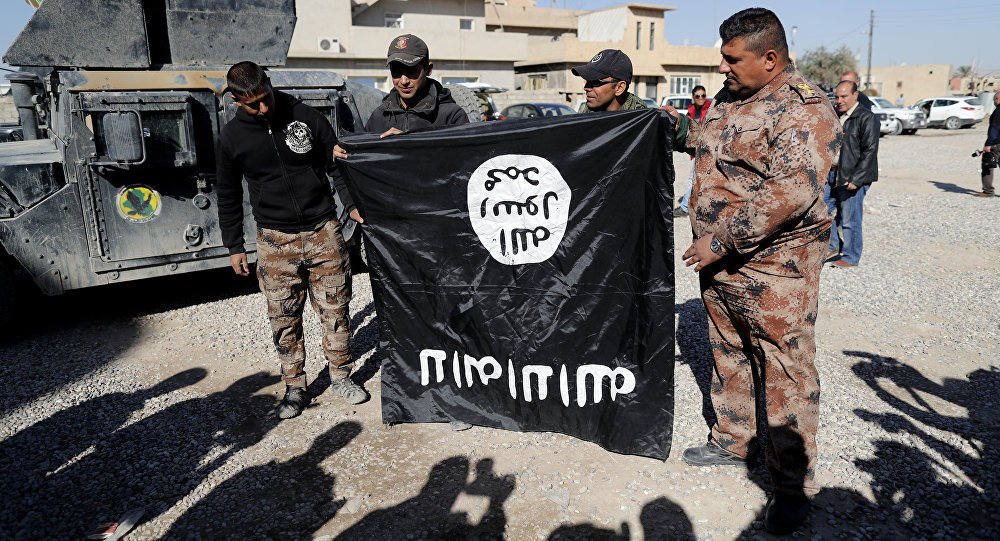 Iraqi military releases footage of foreign Daesh militants' passports ...