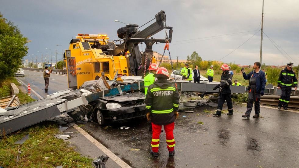 Eight dead, dozens injured as fierce storm hits western Romania — Earth ...