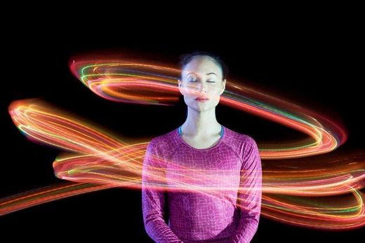 Visual snow, hallucinations and floating halos may be clues your ...