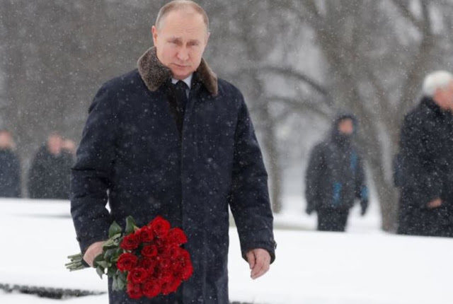 Anniversary of the Siege of Leningrad: Putin visits his older brother's ...