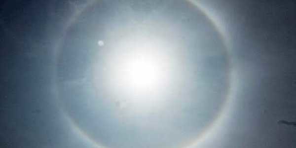 'Rare' sun halo seen over Bhubaneswar, India — Earth Changes — Sott.net