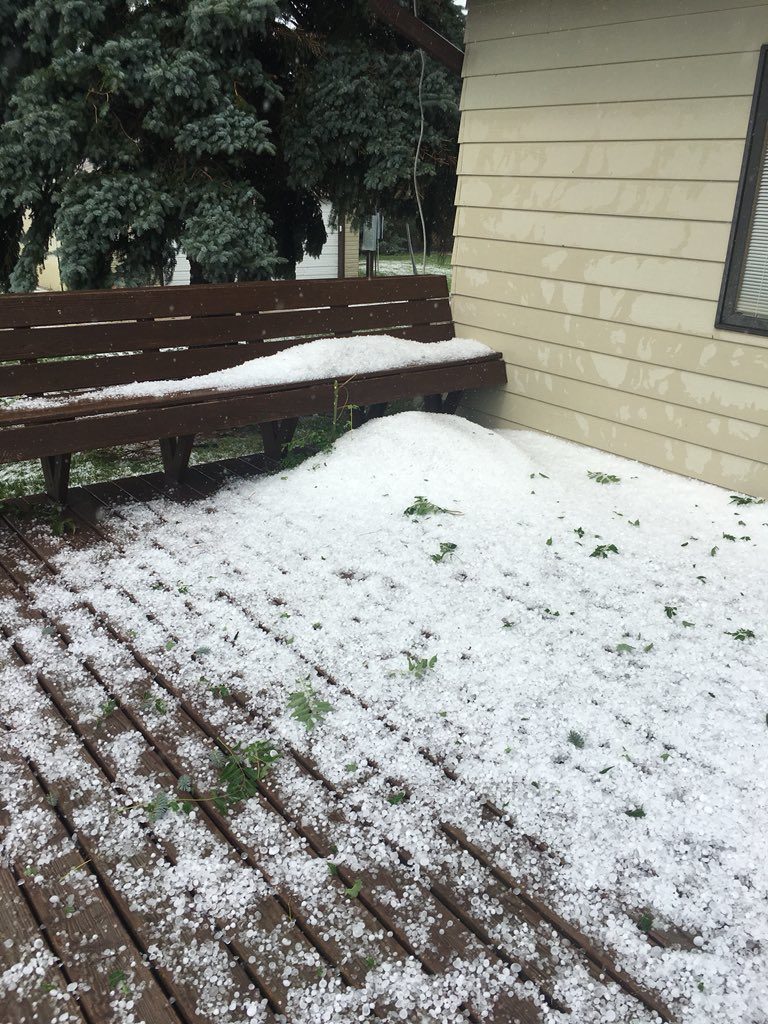 Large hailstones smash crops in south central Nebraska — Earth Changes ...