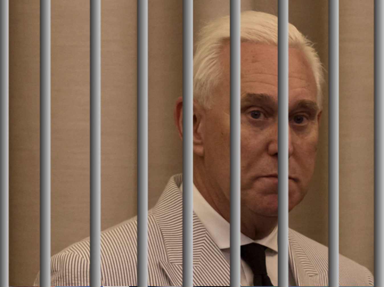 Raw video shows CNN colluded with FBI to film Roger Stone SWAT-style ...
