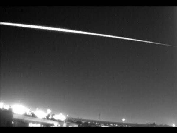 Bright meteor fireball flies over northeastern Portugal — Fire in the ... Bright meteor fireball flies over northeastern Portugal — Fire in the ...