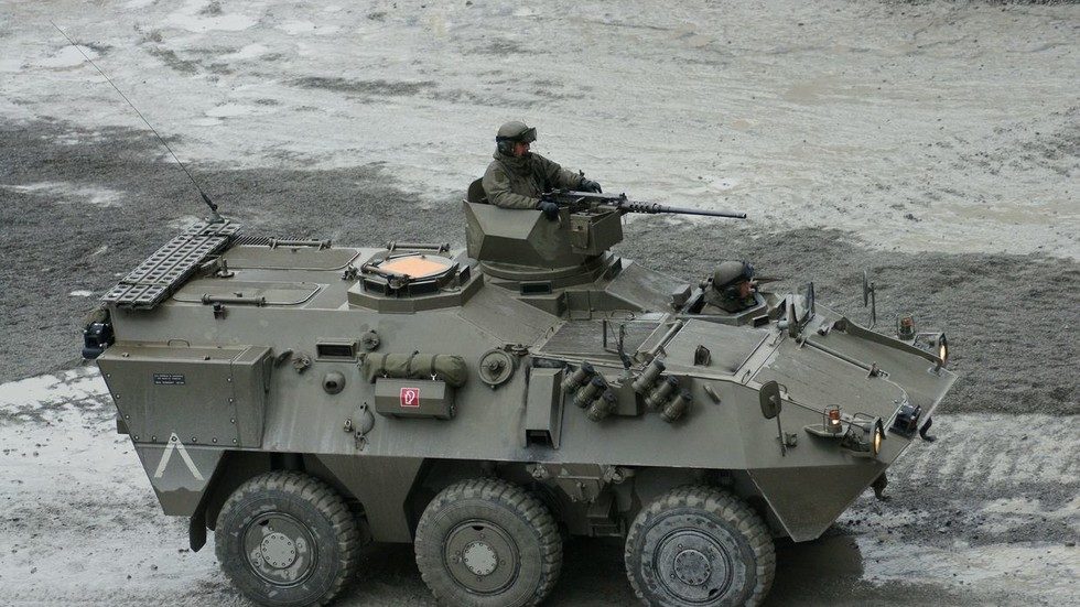 Oops! Belgian soldiers too tall to operate military's APCs after €31mn ...