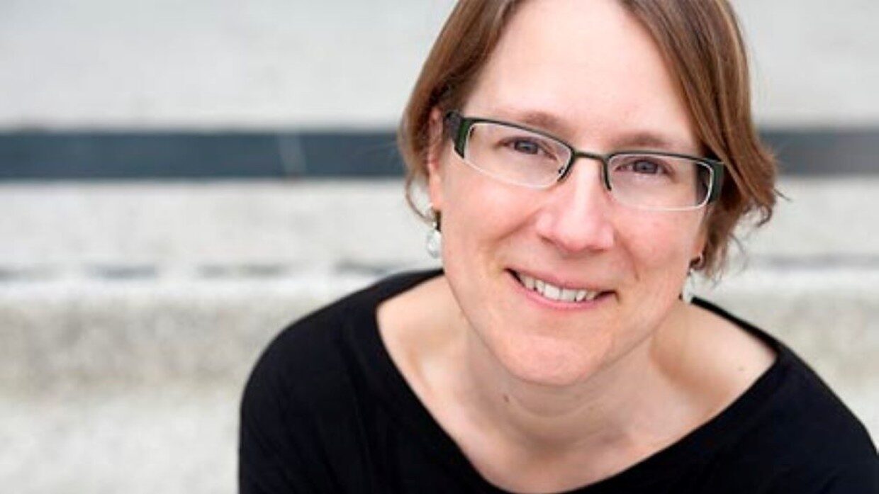 California professor starts presentation by saying that as white ...