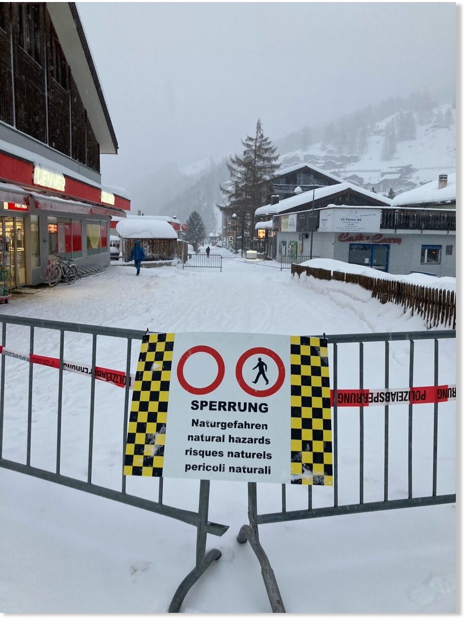 Extreme caution urged as more heavy snow falls on unstable base in the ...