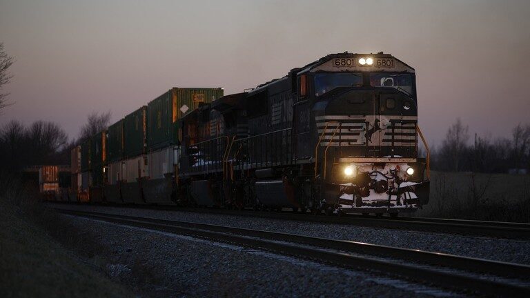 Another train derails in Ohio — Society's Child — Sott.net