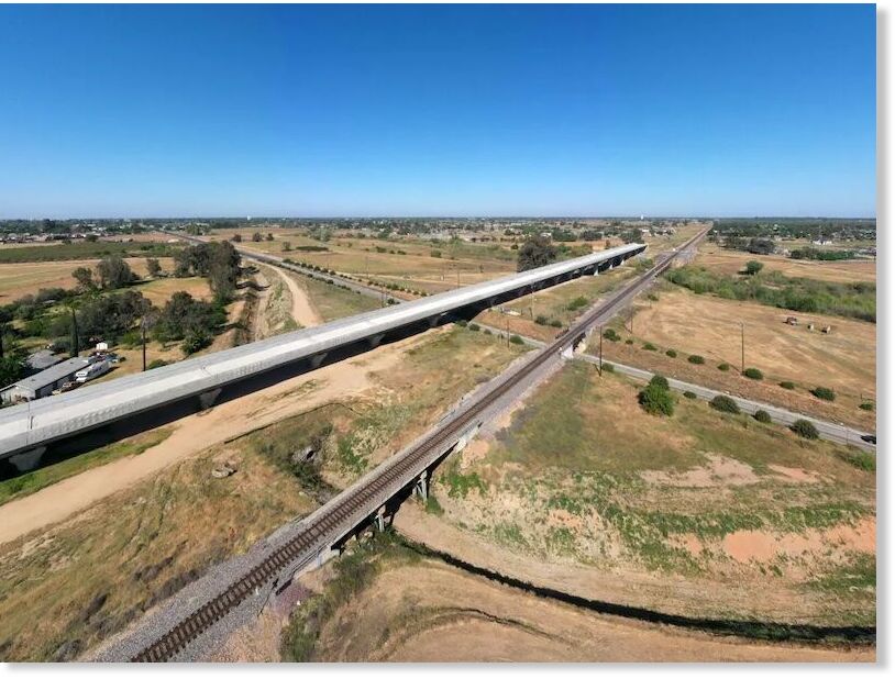 California mocked over high-speed rail bridge to nowhere — Society's ...