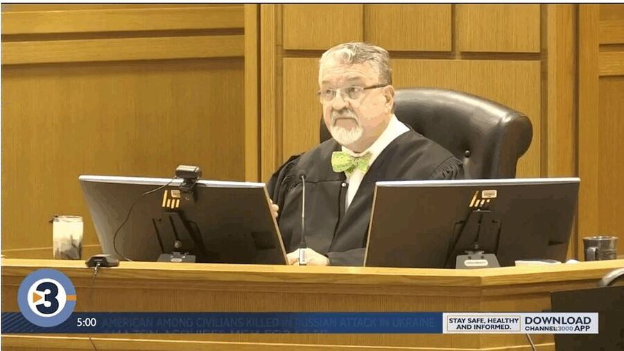 Unsealed documents show Wisconsin judge in Trump electors case didn't ...